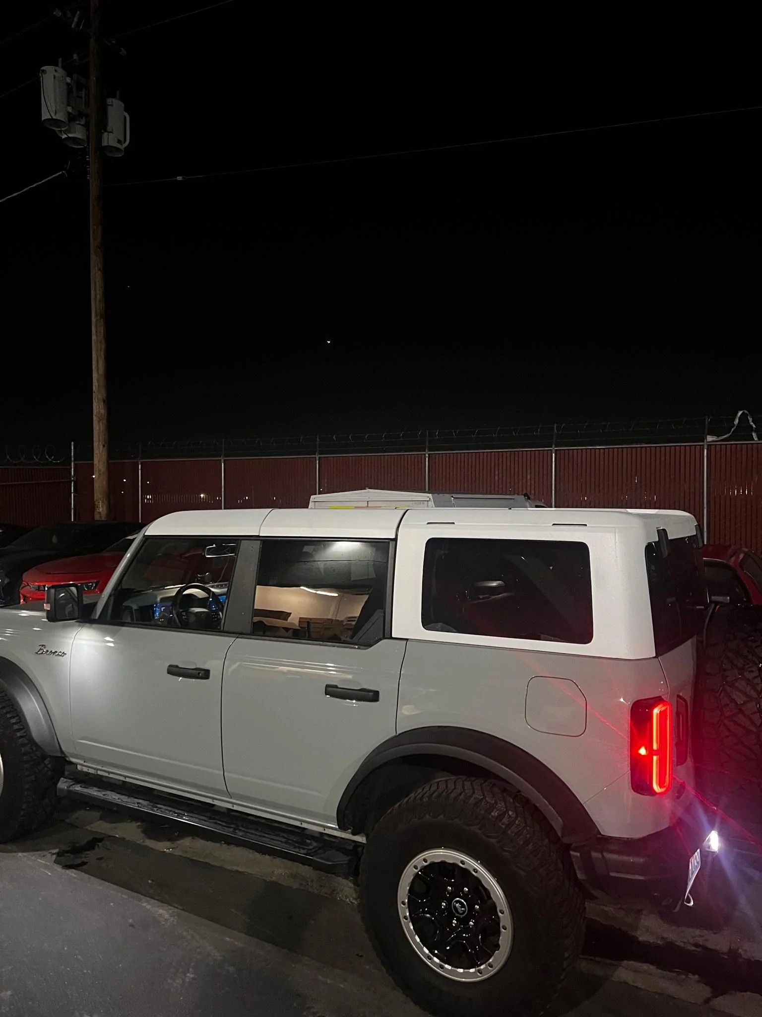 Anderson Composites white top delivered & installed photos! | Page 3 ...