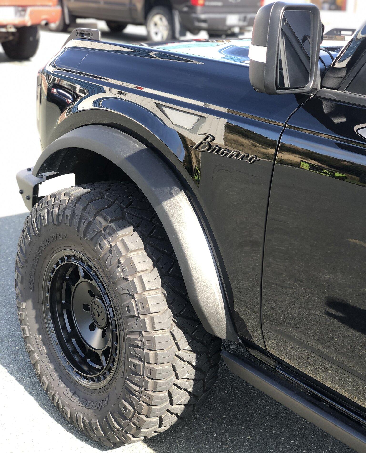 Installed my new gloss black bronco badges. | Bronco6G - 2021+ Ford ...