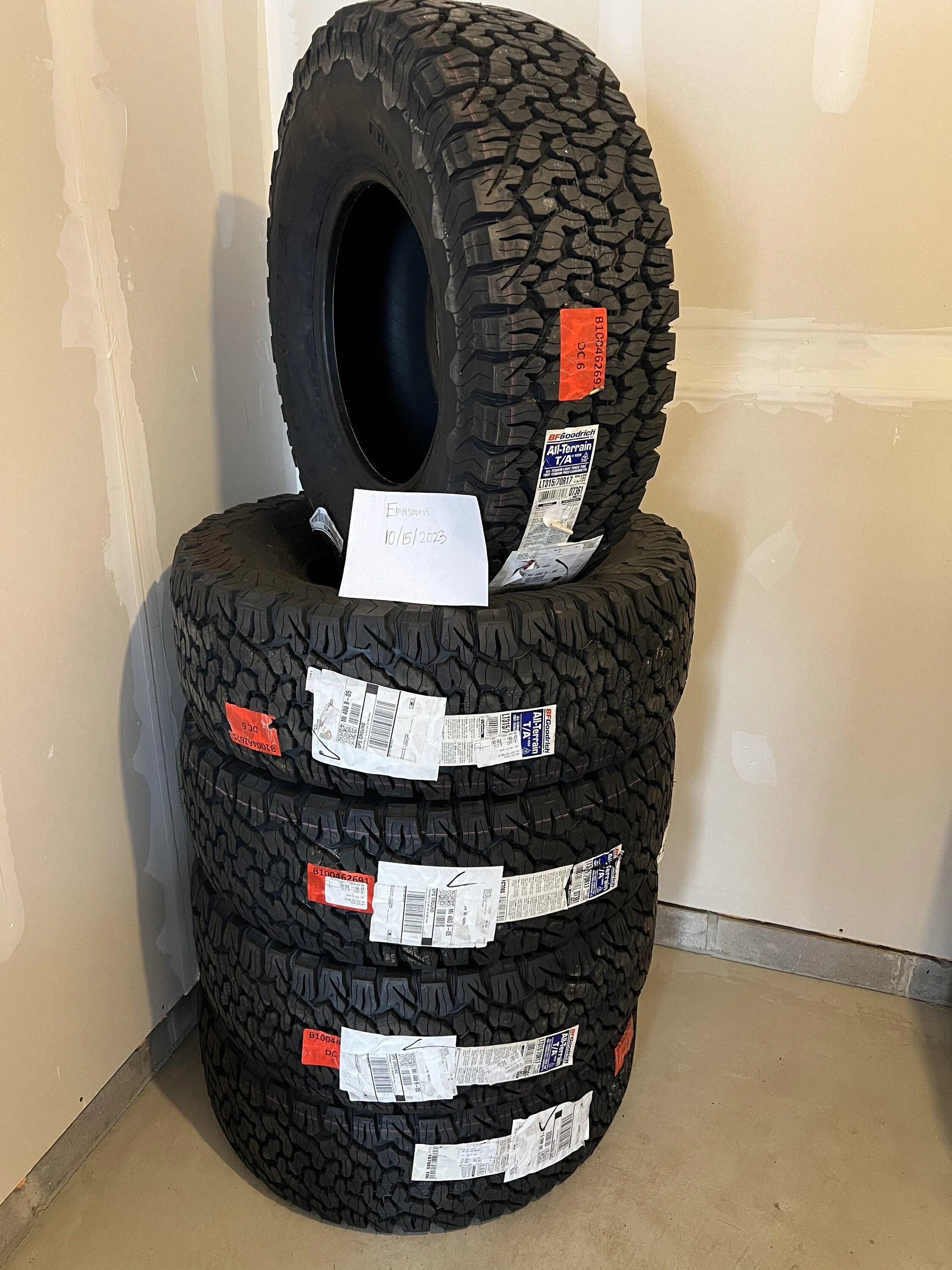 Michigan - 315/70R17 BFGoodrich KO2s - Set of 5 | Bronco6G - 2021+ Ford ...
