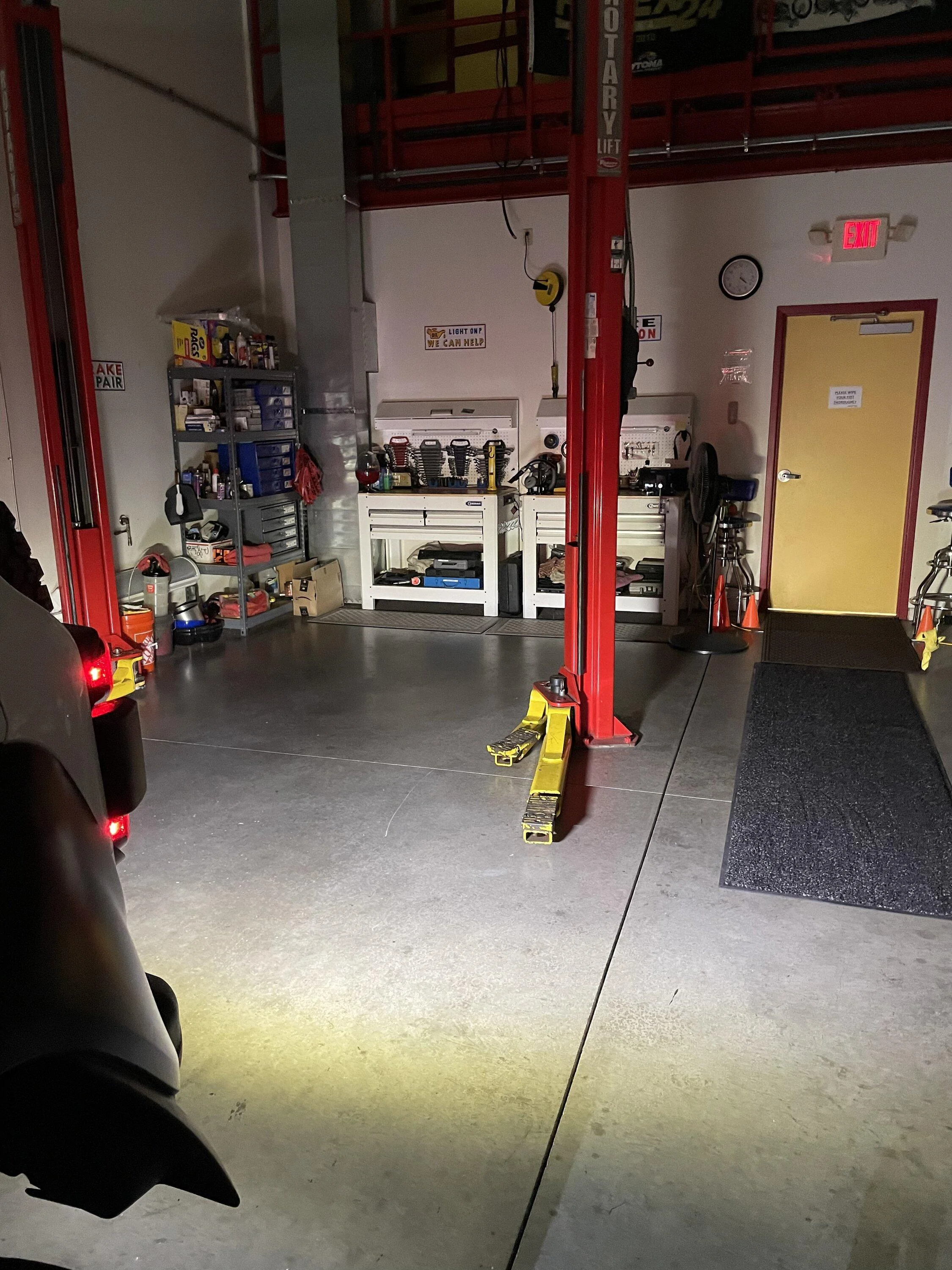 Morimoto LED boost bar installed on Bronco Raptor | Bronco6G - 2021 ...