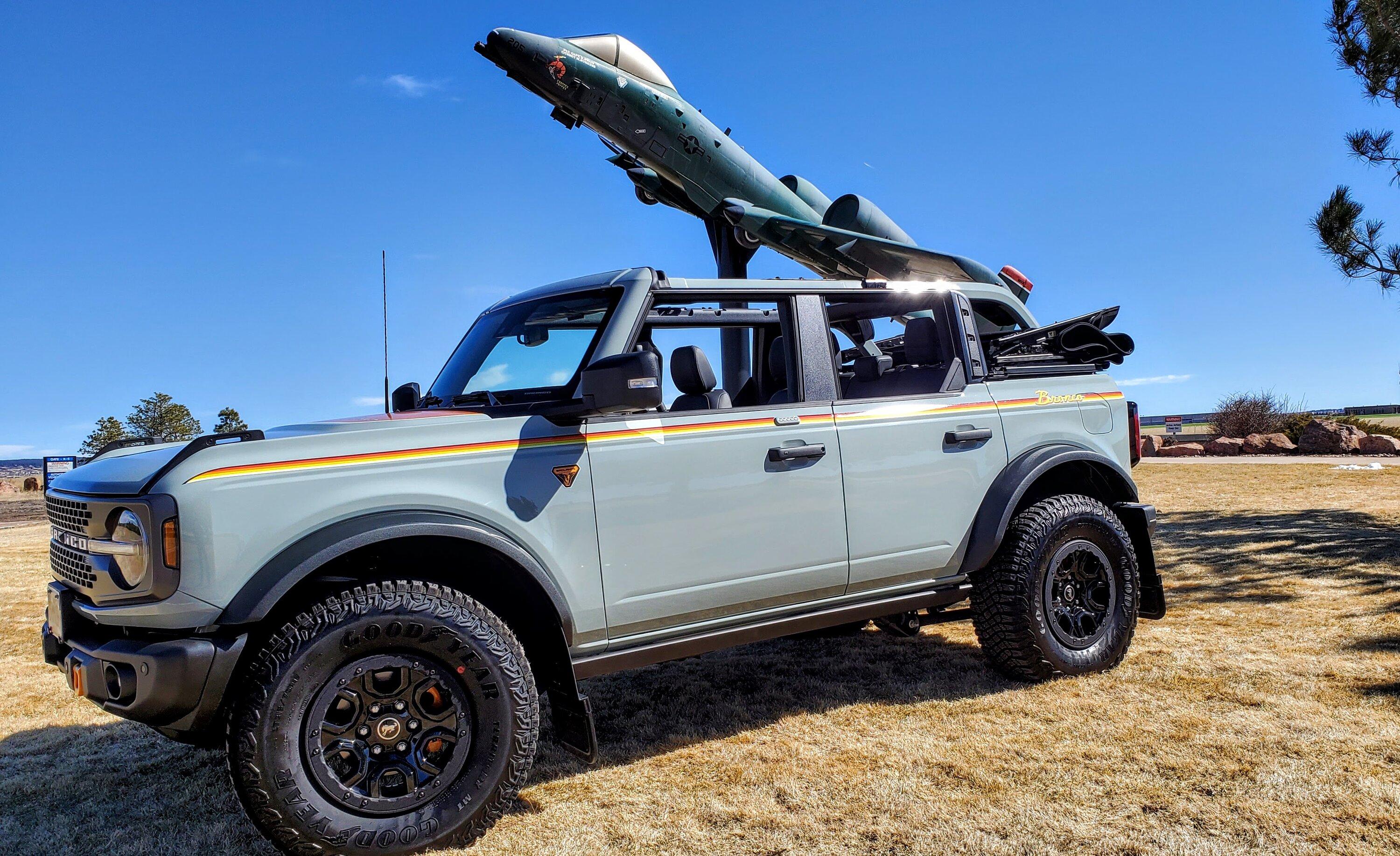 What determined the Bead lock ring color on SAS Bronco's? | Bronco6G ...