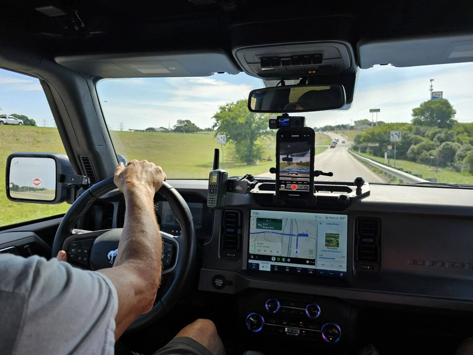 BA Offroad accessory dash-mount system installed | Bronco6G - 2021 ...