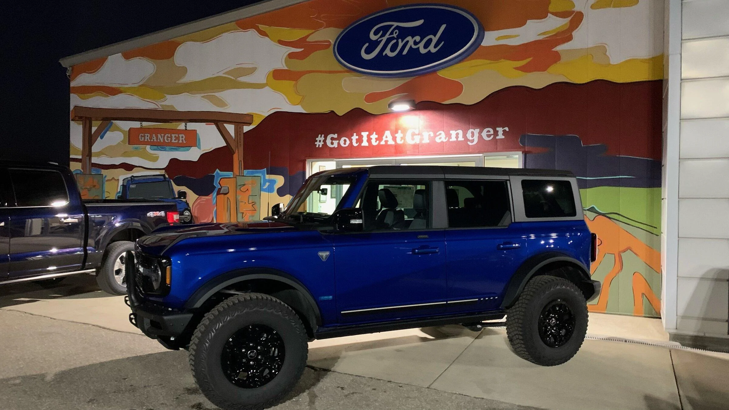 Gawker says "Wow...that the full size Bronco? All I see is little Girl ...