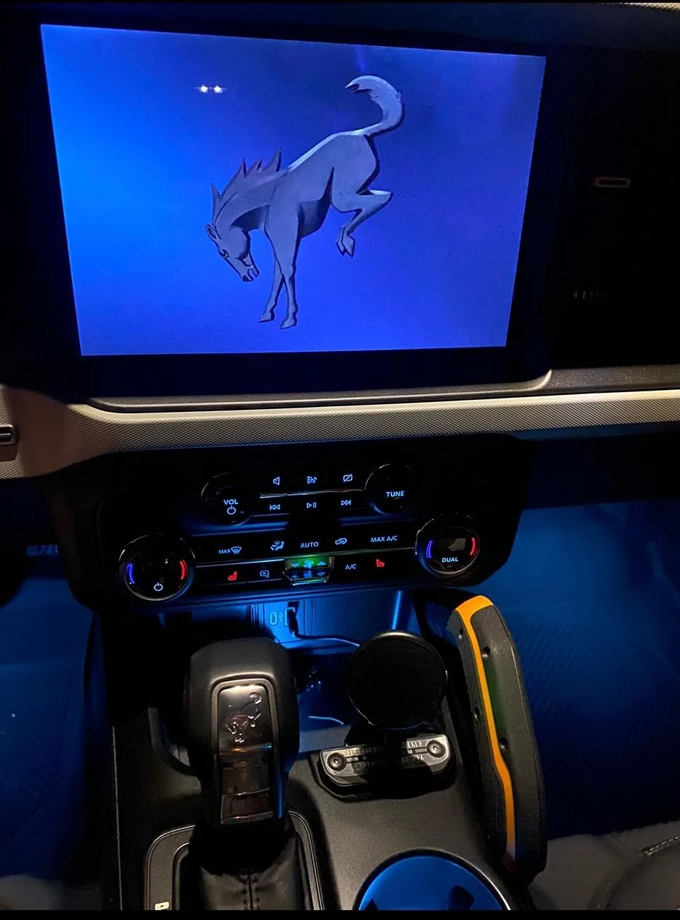 Infotainment 8 inch to 12 inch and sub delete fixed. | Bronco6G - 2021 ...