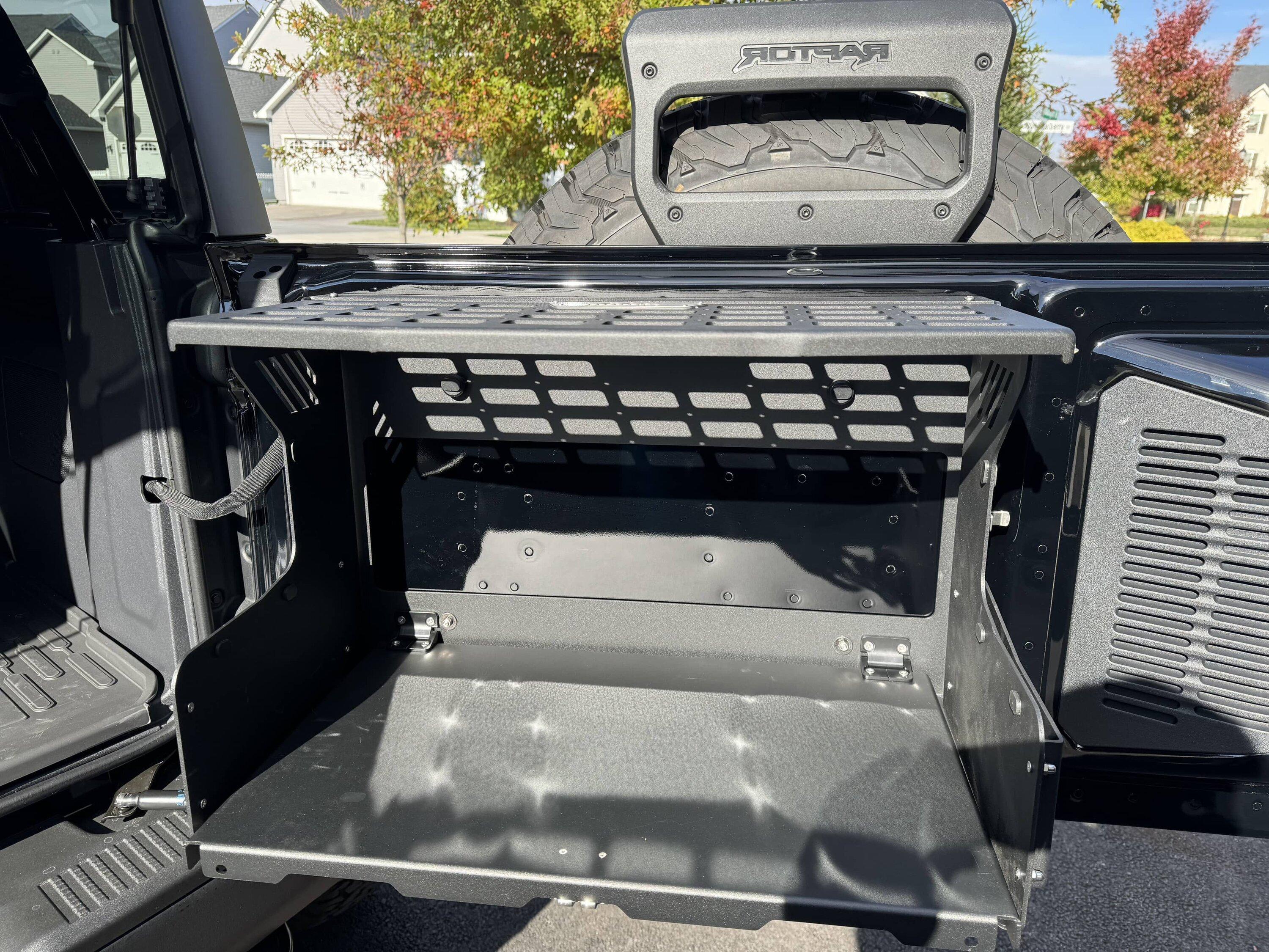 Broaddict Tailgate Table | Bronco6G - 2021+ Ford Bronco & Bronco Raptor ...