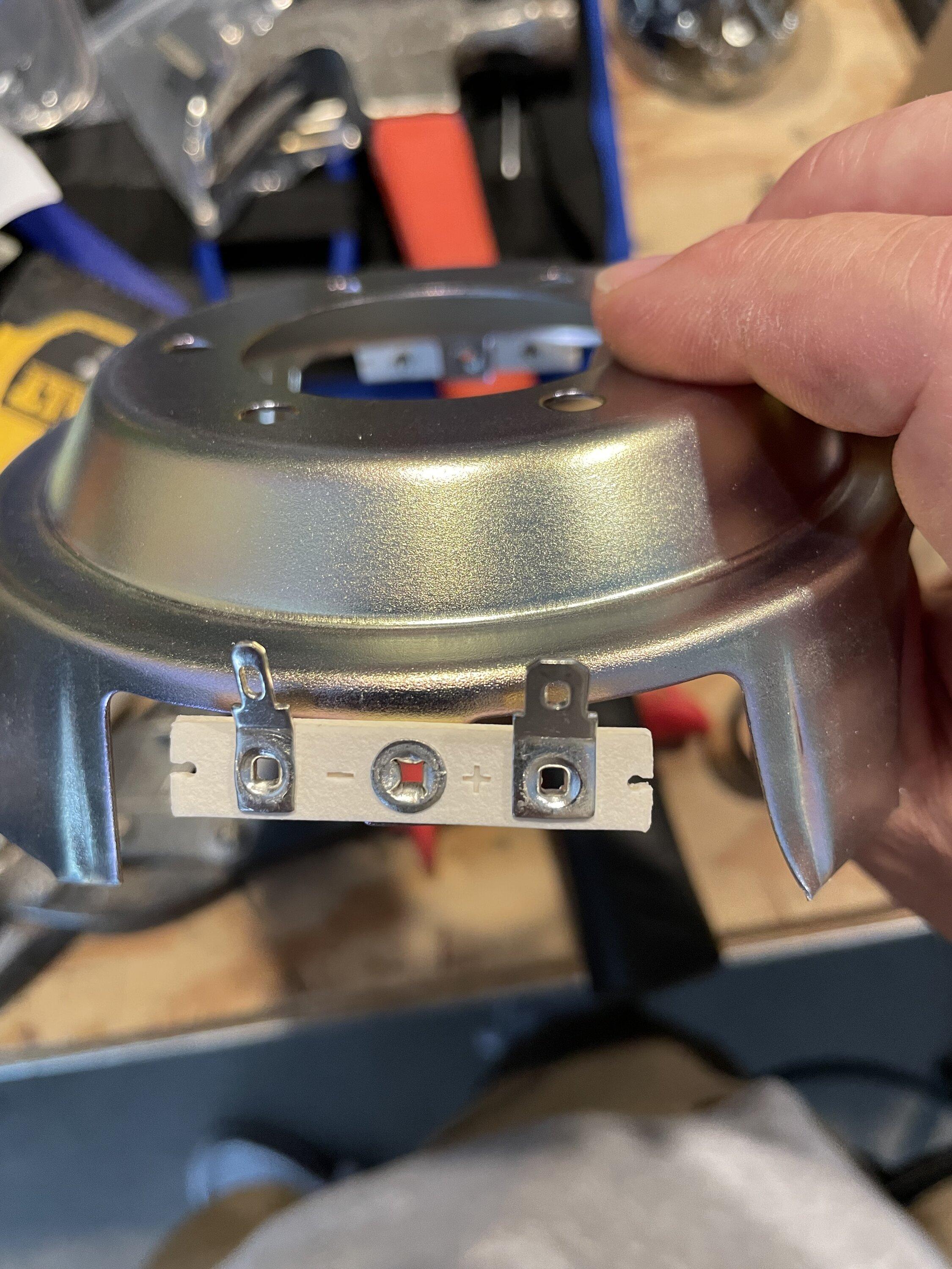 2023MY Standard Audio (6-speaker) Subwoofer Delete Mandatory and ...