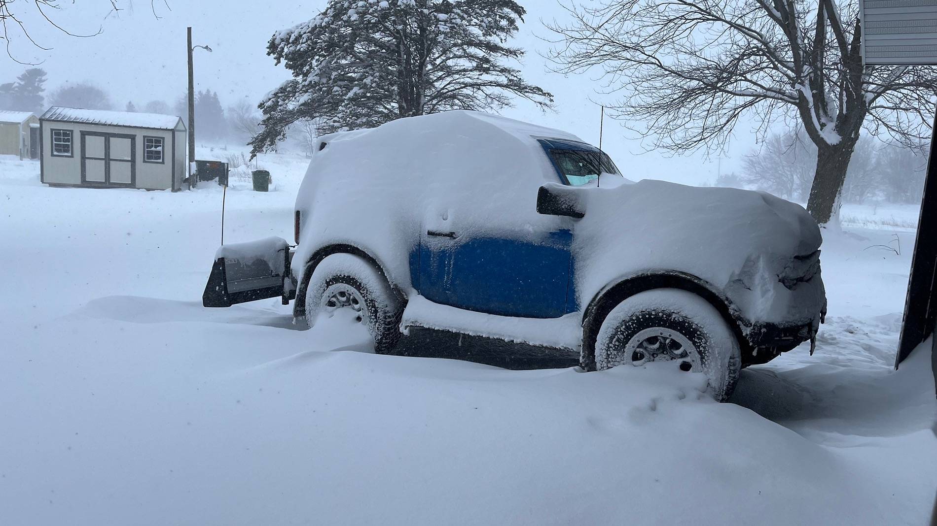 Snow plow, anyone attach one yet? Any reviews? | Bronco6G - 2021+ Ford ...