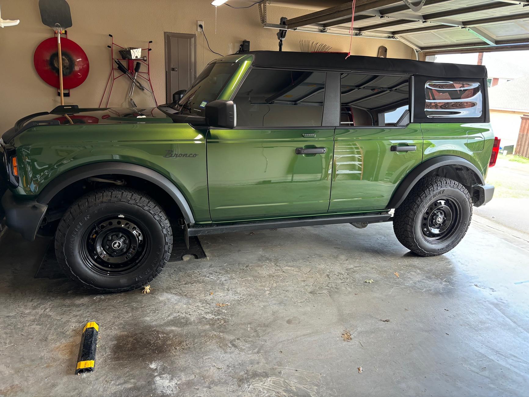 Goodbye 35’s! | Bronco6G - 2021+ Ford Bronco & Bronco Raptor Forum ...