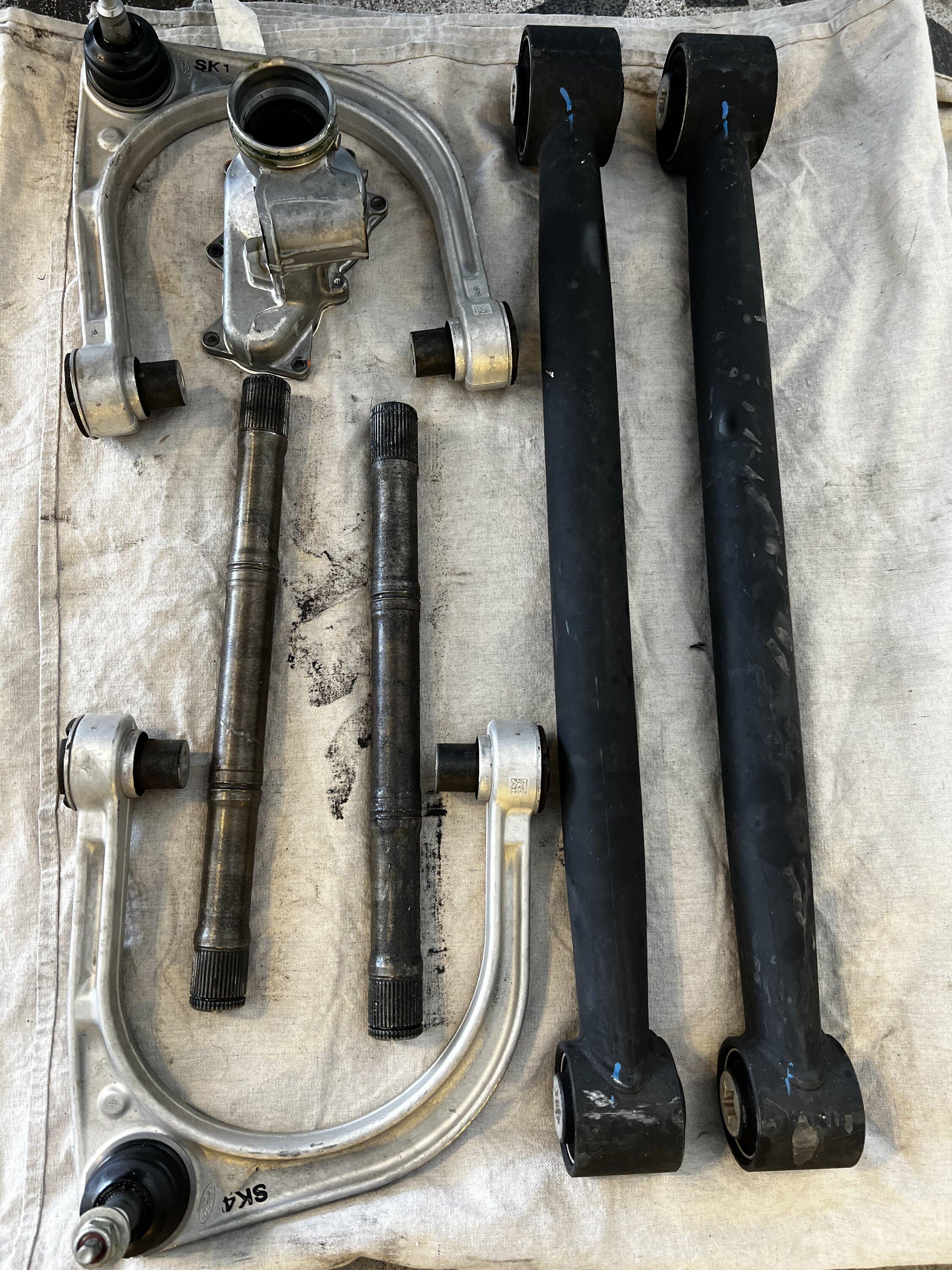 Arizona - Stock OEM Sasquatch Lower + Upper Trail Arms, Stock CV Axles ...