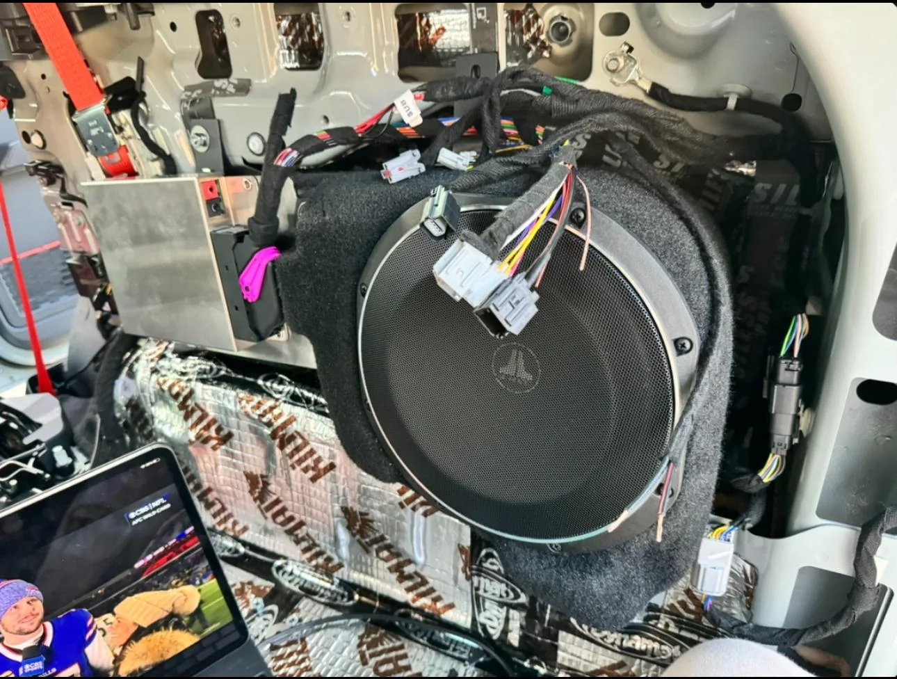 JL Audio Stealthbox subwoofer enclosure for Bronco now available | Page ...