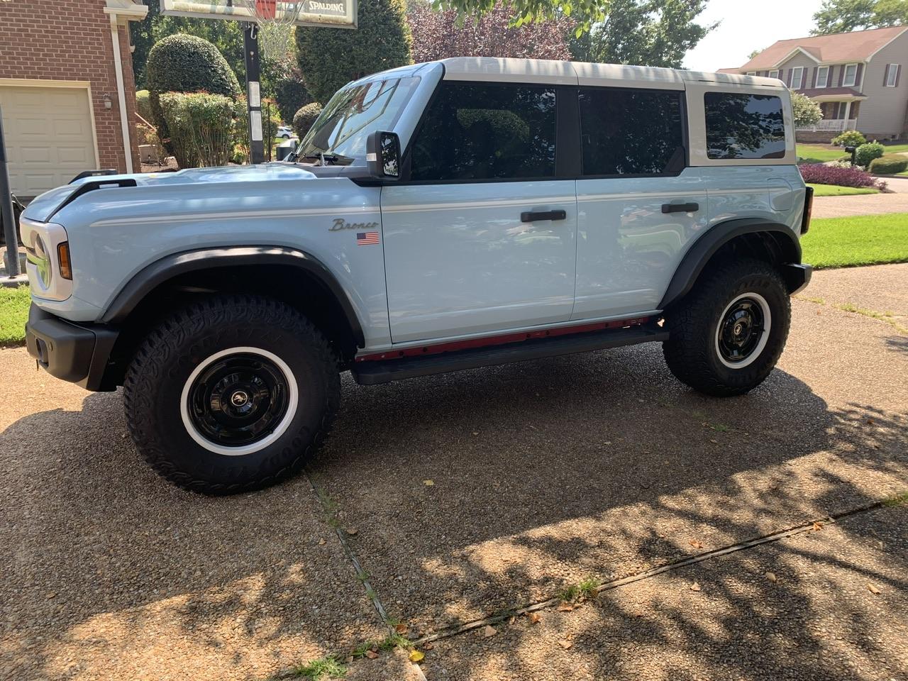 Air Force One Bronco: Robin's Egg Blue Heritage Limited Edition Mods ...