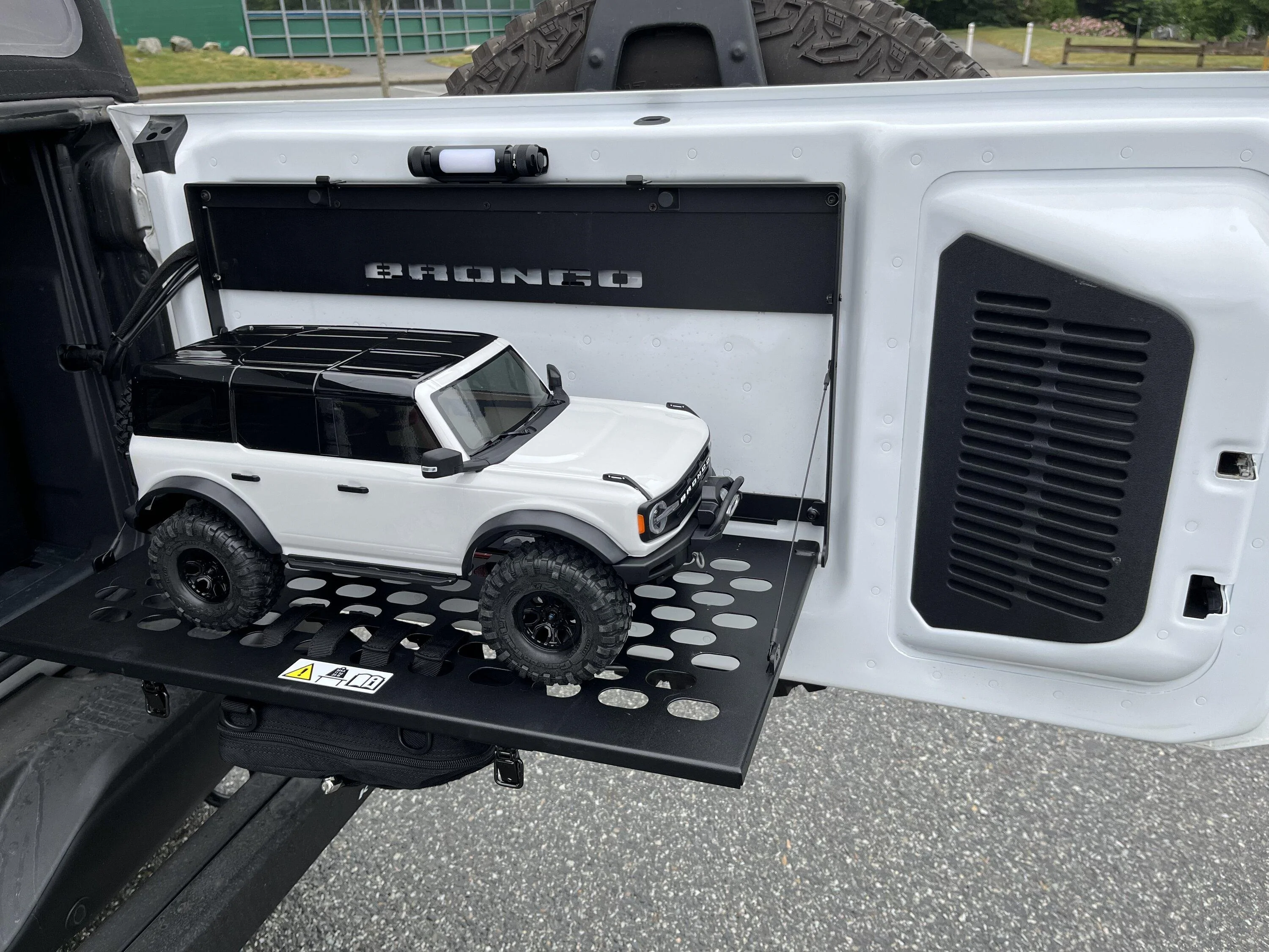 IAG Tailgate Table vs… OTHERS/Recommendations | Bronco6G - 2021+ Ford ...