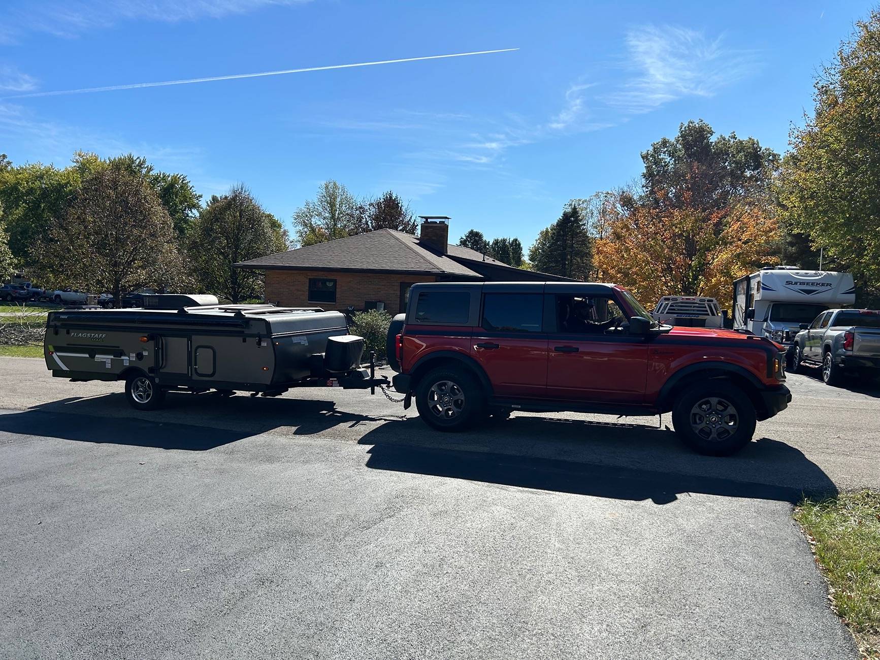 Trailer tow hitch and brake controller installed | Bronco6G - 2021 ...