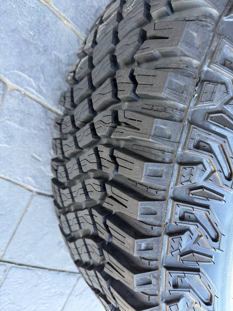 California - For Sale: (5x) Bronco Wildtrak OEM Wheels, Tires, and TPMS ...