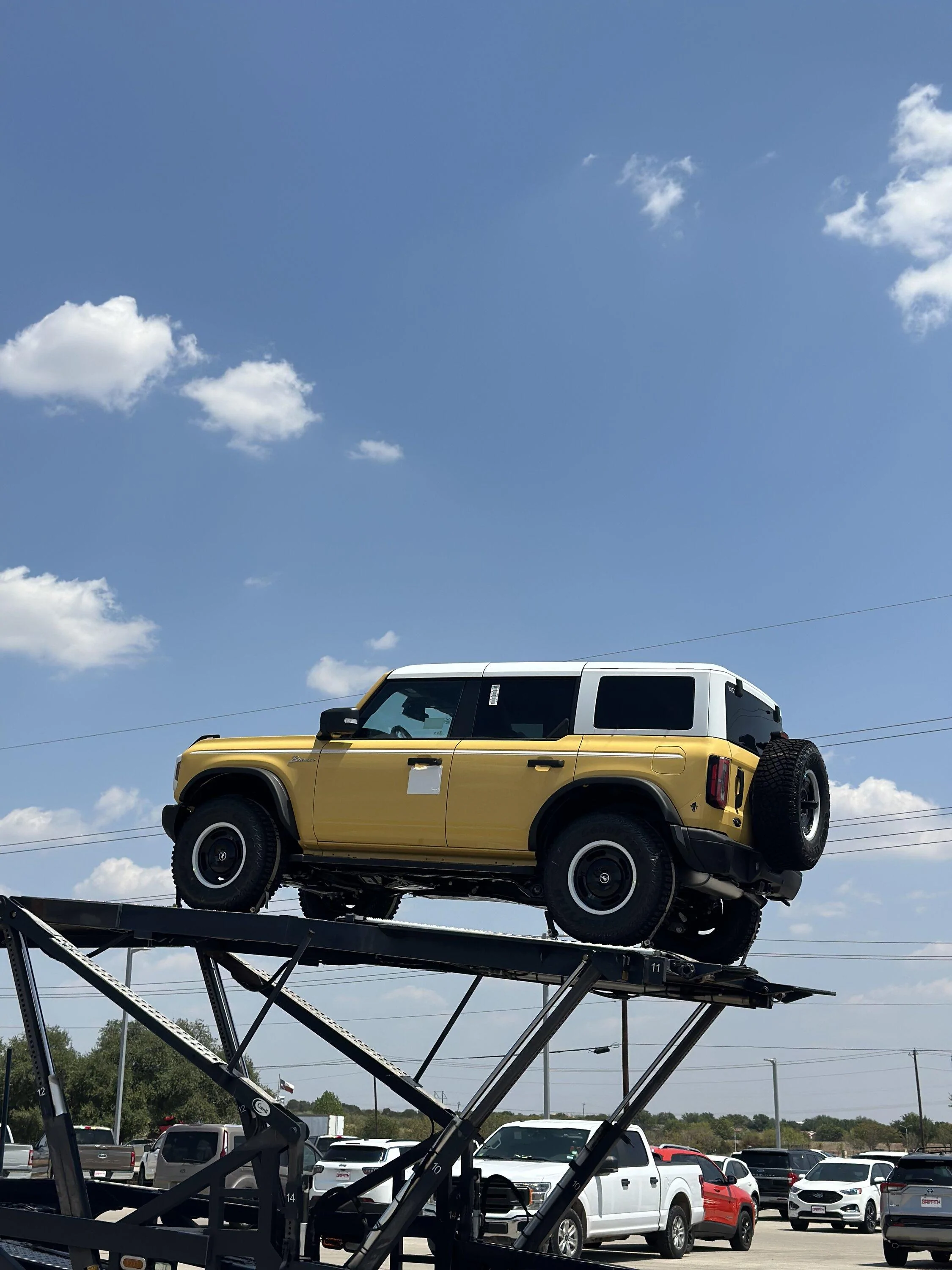 Yellowstone Bronco Heritage Limited dealer pictures for those anxiously ...