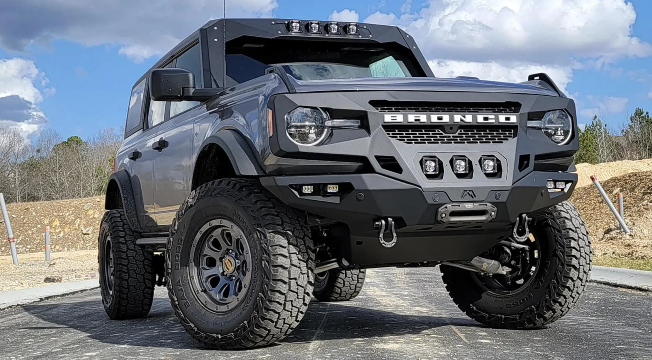 New trend? Painting door handles in bright contrasting color | Bronco6G ...