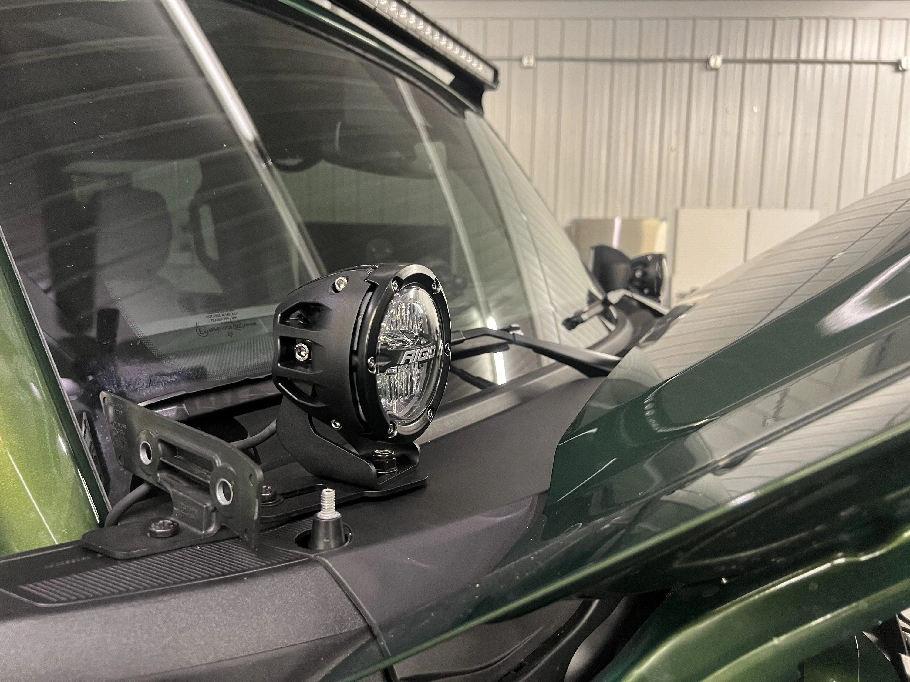 Everglades owners pod/pillar lights is possible!! | Bronco6G - 2021 ...
