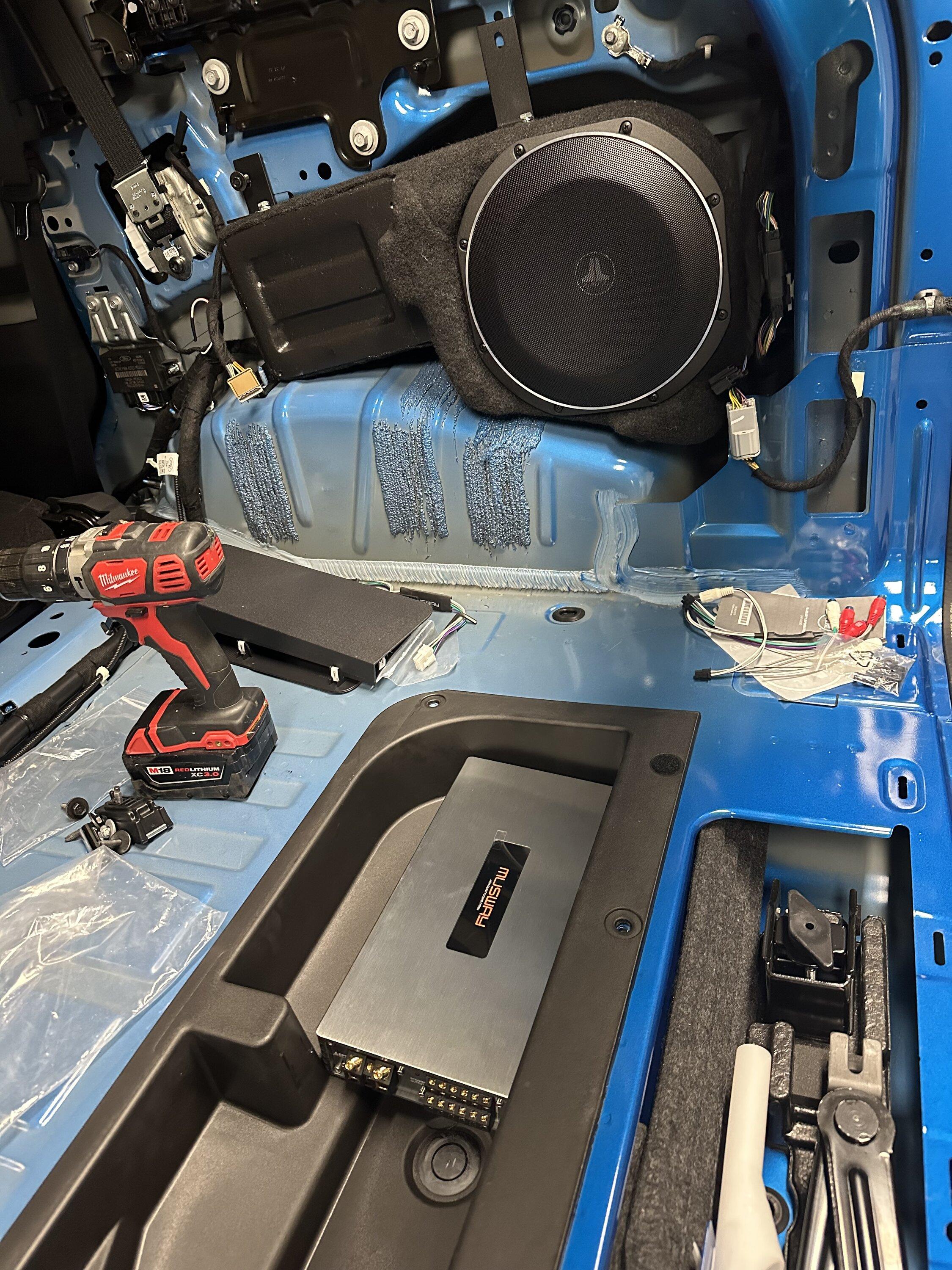 JL audio bronco stealth box install with muse way six channel amplifier ...