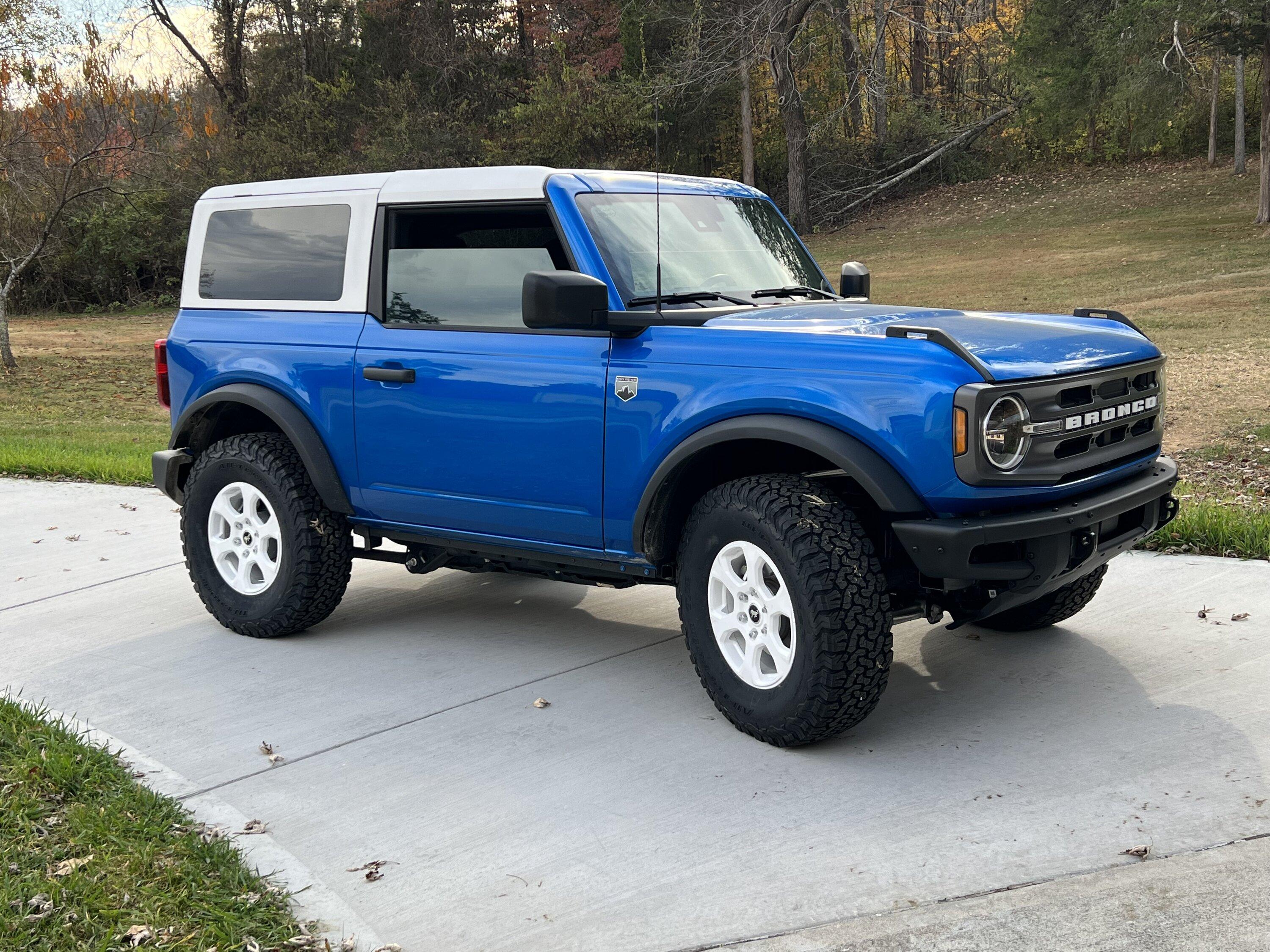 MIC hard top painted white using Raptor Spray Liner: DIY how-to and ...