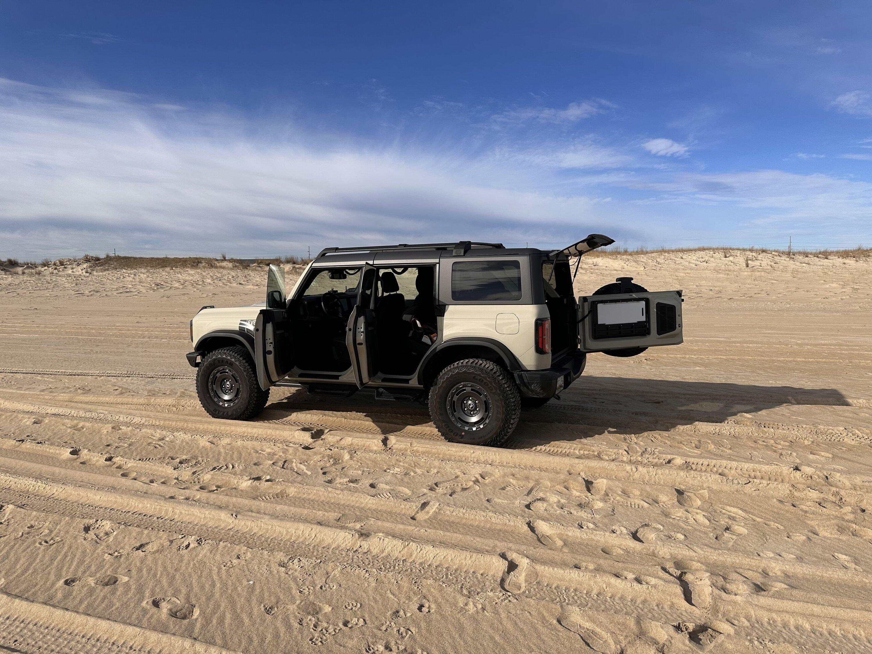 Beach Builds / Surf Fishing Builds ready for the summer? Post yours ...