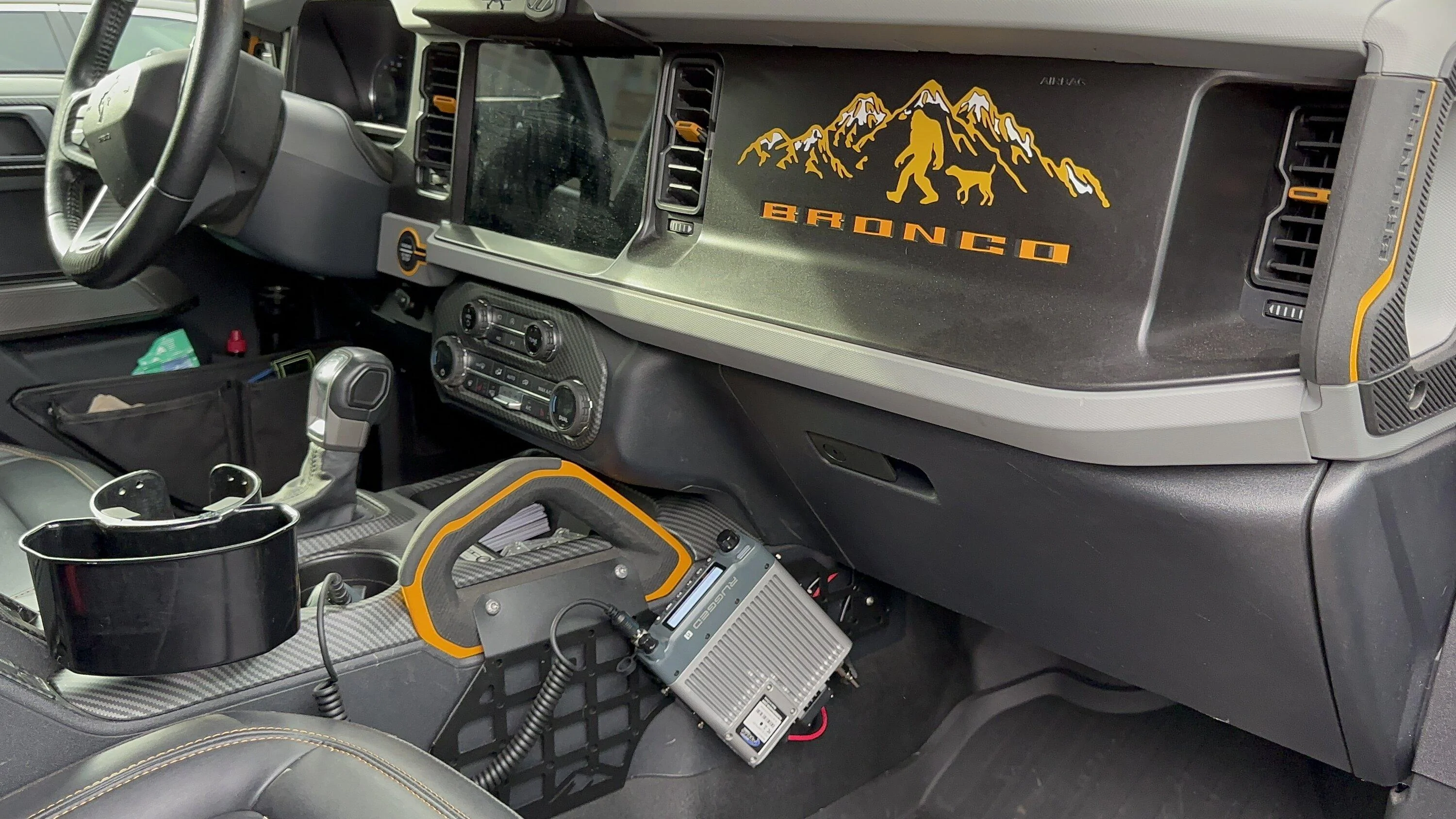Installed the Rugged Radios G1 Adventure Series GMRS radio | Bronco6G ...