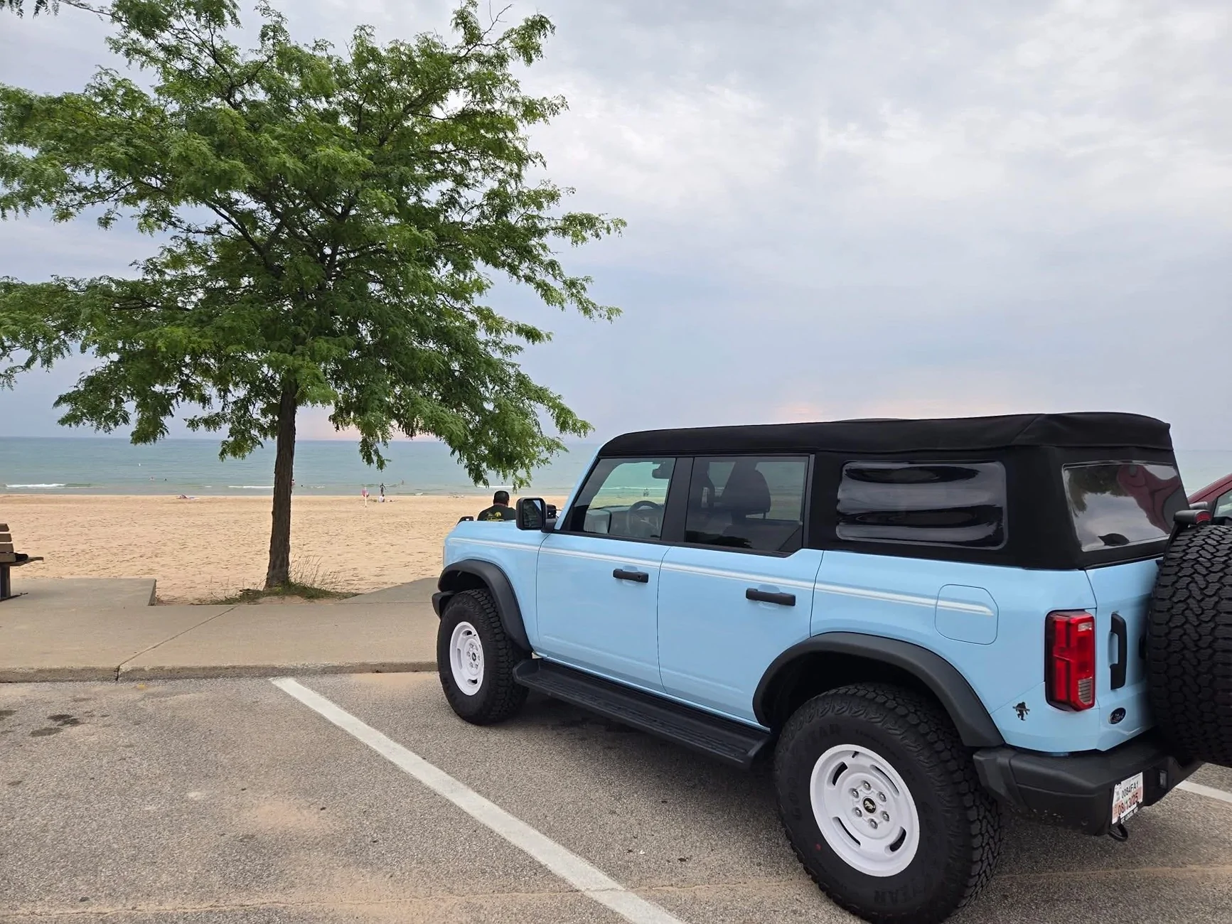 Robin’s egg blue heritage soft top | Bronco6G - 2021+ Ford Bronco ...