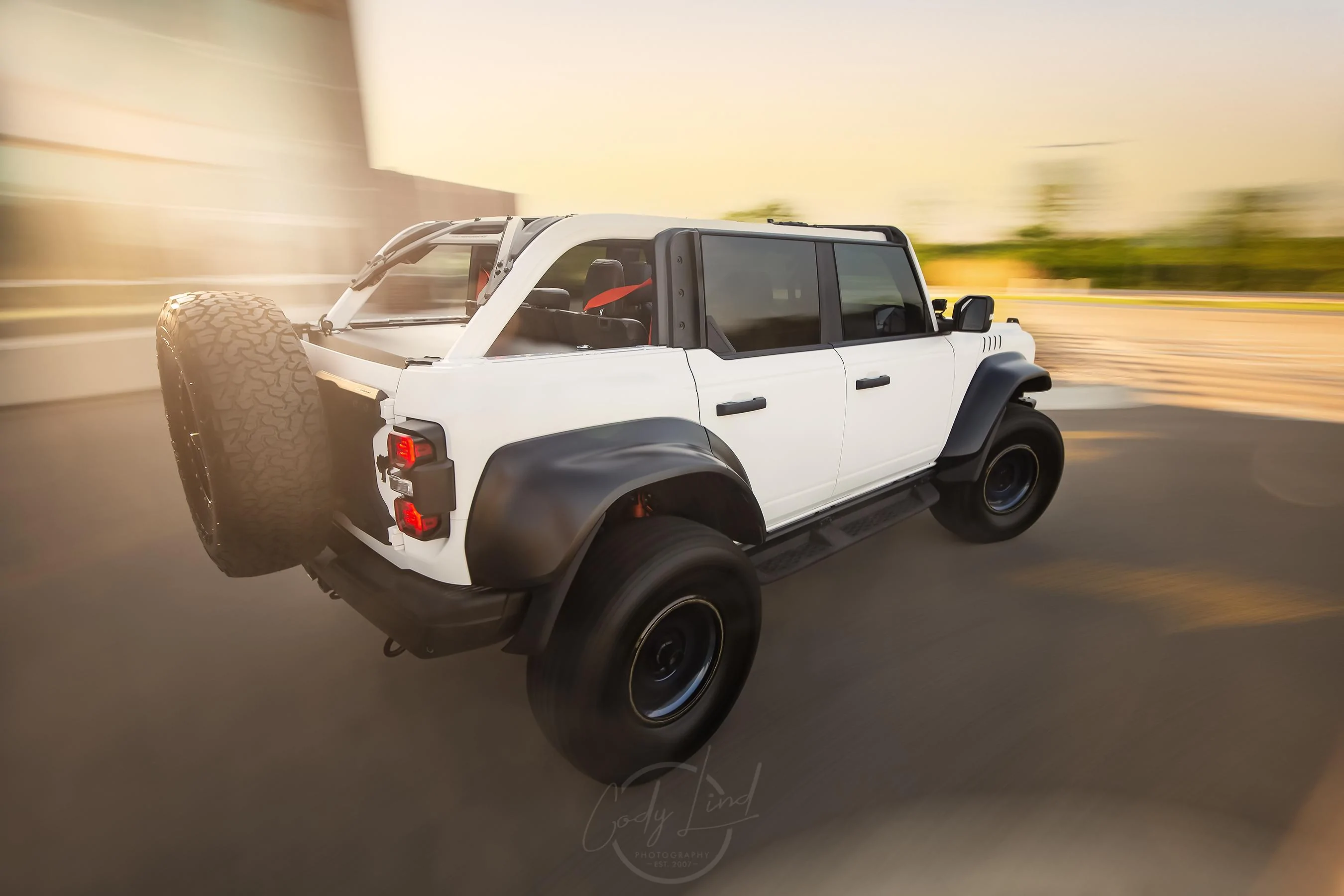 Bronco Raptor in Oxford White - Professional photo shoot. Credits: the ...