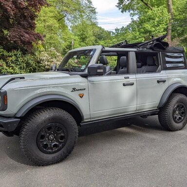 Saw this today in NJ.... Pink Bronco | Bronco6G - 2021+ Ford Bronco ...