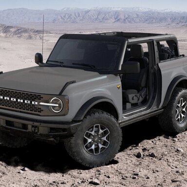 Base Bronco on 33" KO2 tires & 17" Method 701 wheels | Bronco6G - 2021 ...