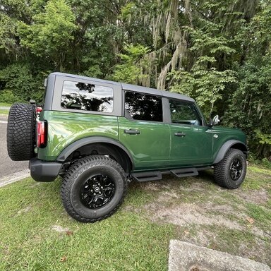 Eruption Green Broncos + Bronze Wheels are perfect match | Bronco6G ...