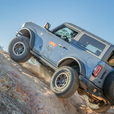HOSS 3.0 Fox shocks installed on Bronco Badlands Non-Sasquatch (photos ...