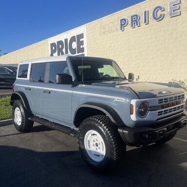 Bronco Heritage Edition (Azure Gray 4-Door) Spotted | Bronco6G - 2021 ...