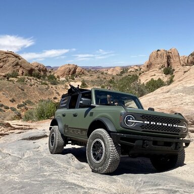 Back up camera on while driving | Bronco6G - 2021+ Ford Bronco & Bronco ...