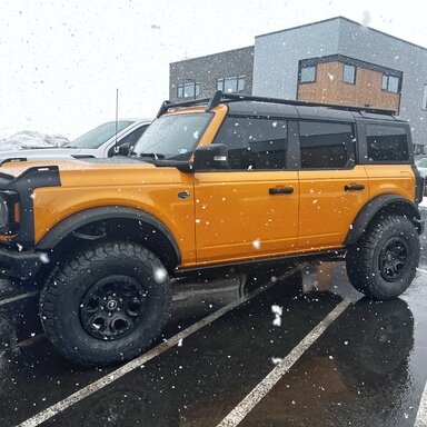 GRT OFFROAD Perch Collar Lift with 37” BFG Ko2’s | Bronco6G - 2021 ...