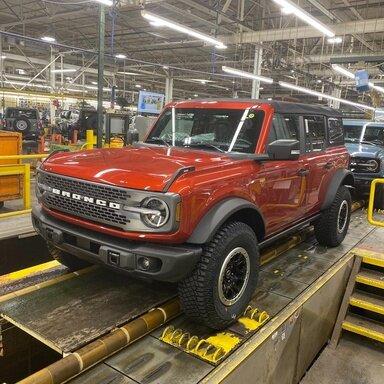 What's the best tailgate table? | Bronco6G - 2021+ Ford Bronco & Bronco ...