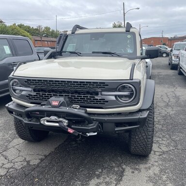 37" Copper STT Pro tires installed on Everglades Bronco | Bronco6G ...