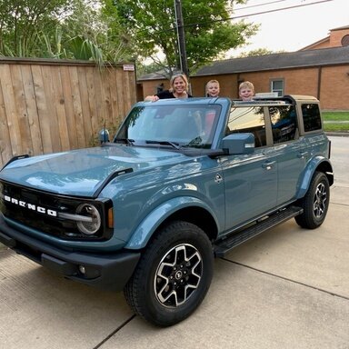 2023 OBX 6 way power seats… | Bronco6G - 2021+ Ford Bronco & Bronco ...