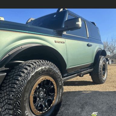 It’s a wrap! 2-Tone Bronco Badlands in 3M matte pine green + TeckWrap ...
