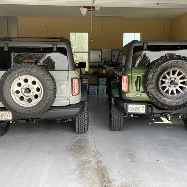Color-Matched Hardtop 2025 Bronco Spotted in the Wild | Bronco6G - 2021 ...