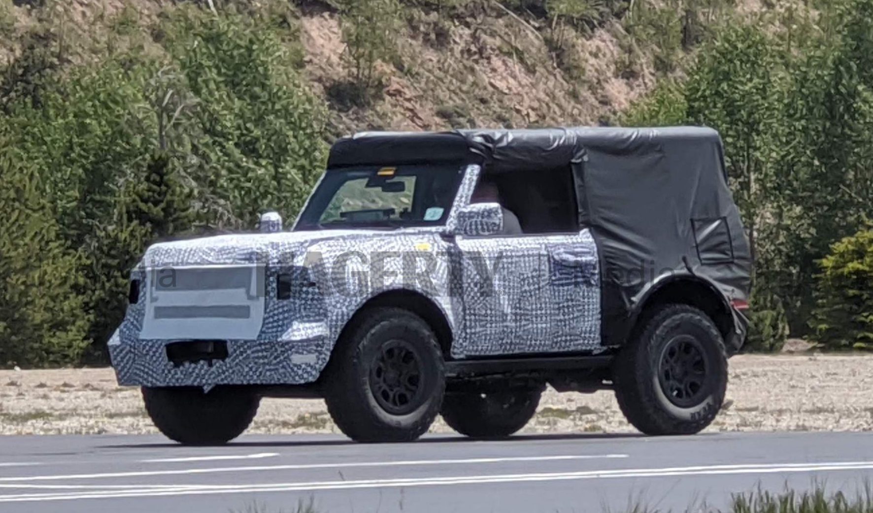 2 door Bronco mule spotted in Breckenridge CO | Bronco6G - 2021+ Ford ...