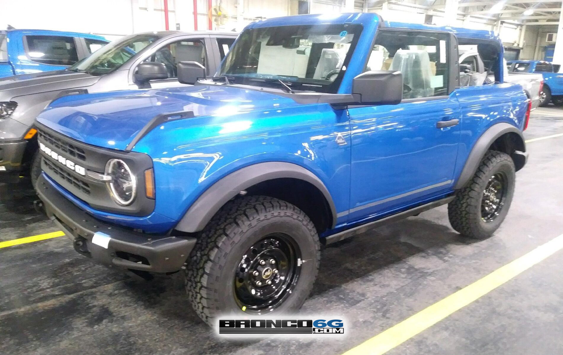 📷 Factory: Velocity Blue Black Diamond on steel wheels + MIC tops ...