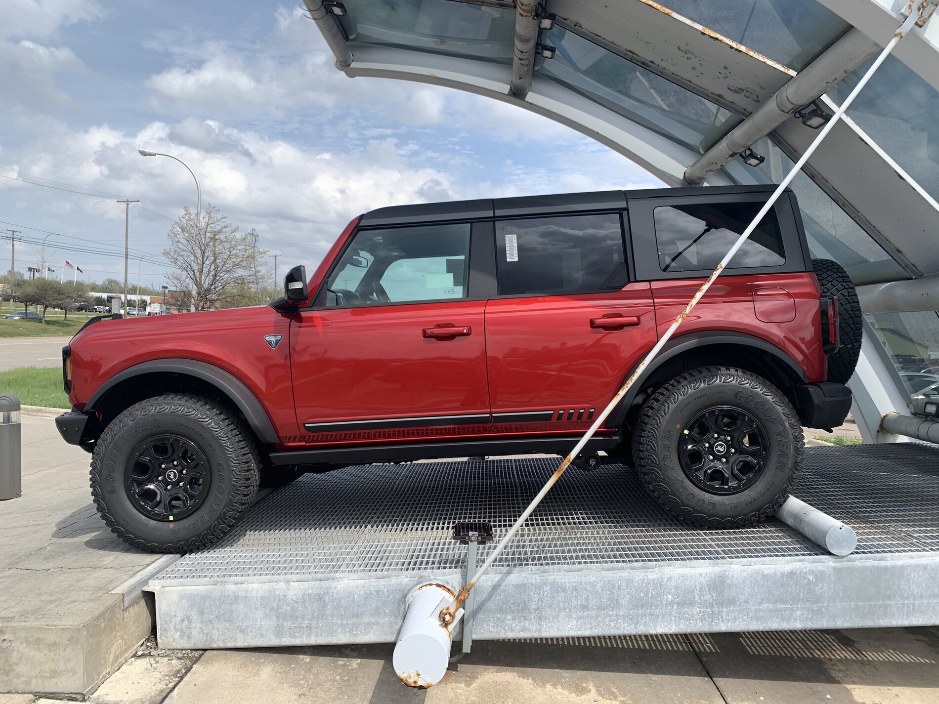 Decals on the Rapid Red Bronco First Edition + 2 door Wildtrak at MAP ...