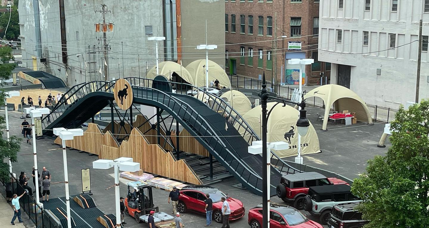 Sneak Peek Chicago Show Bronco Track Built By Vaughn Gittin Jr. [Update ...