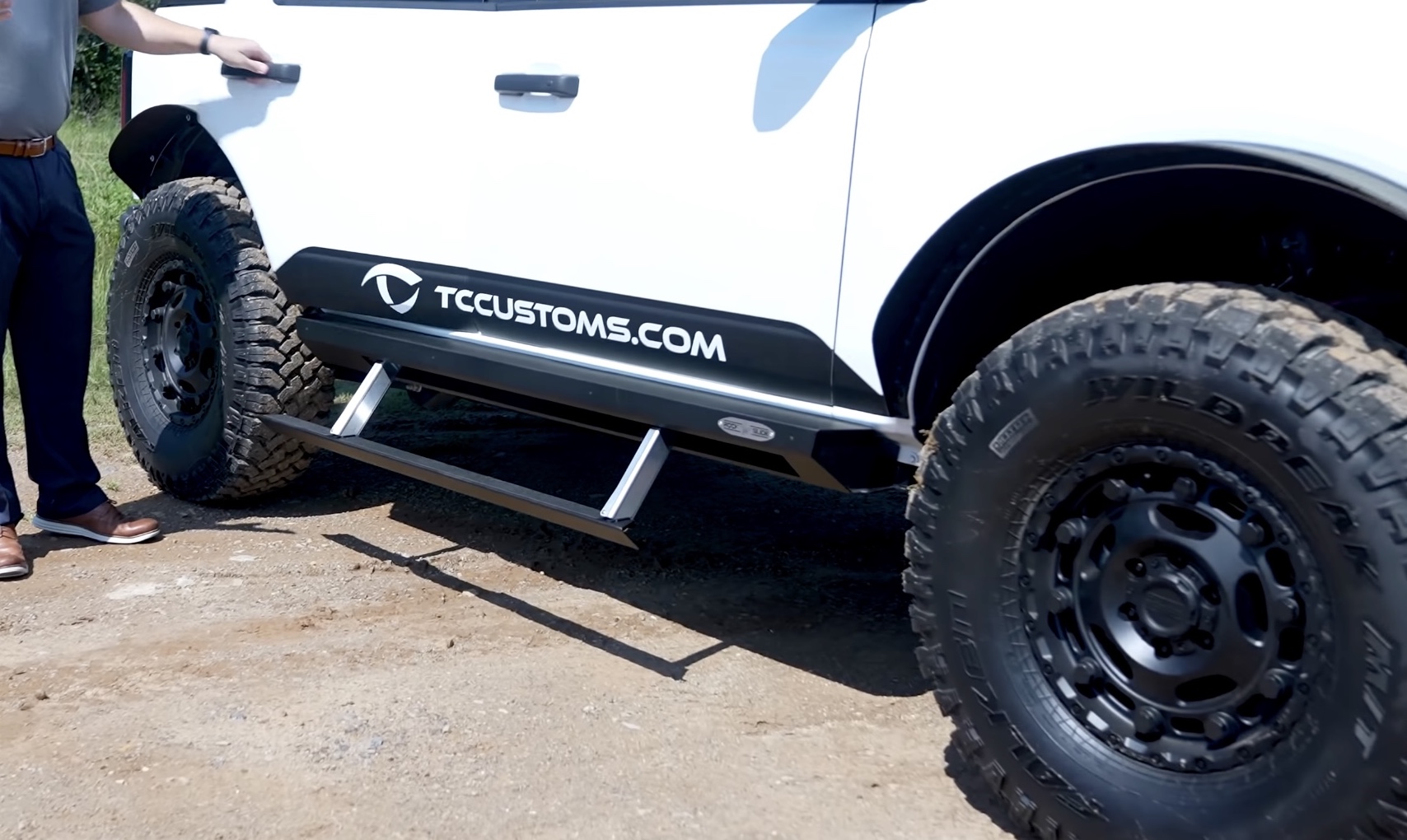 RockSlide Engineering Power Step Sliders installed on 4-Door Bronco ...