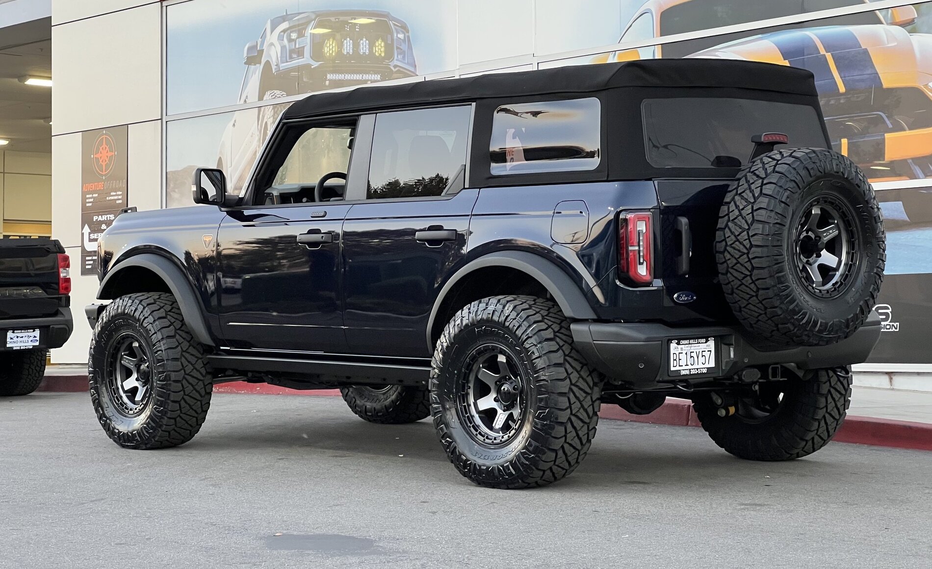 Bandlands on 1" leveling kit with 35’s and Fuel wheels (+1mm offset ...