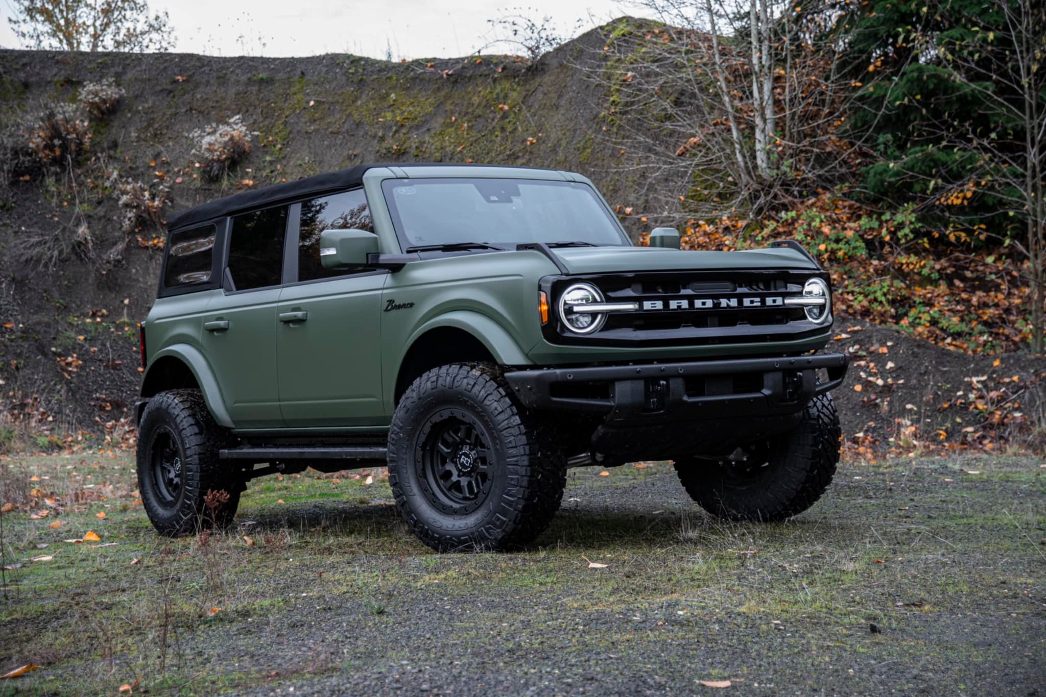 Satin Military Green 4-Door Bronco Outer Banks Build | Page 2 ...