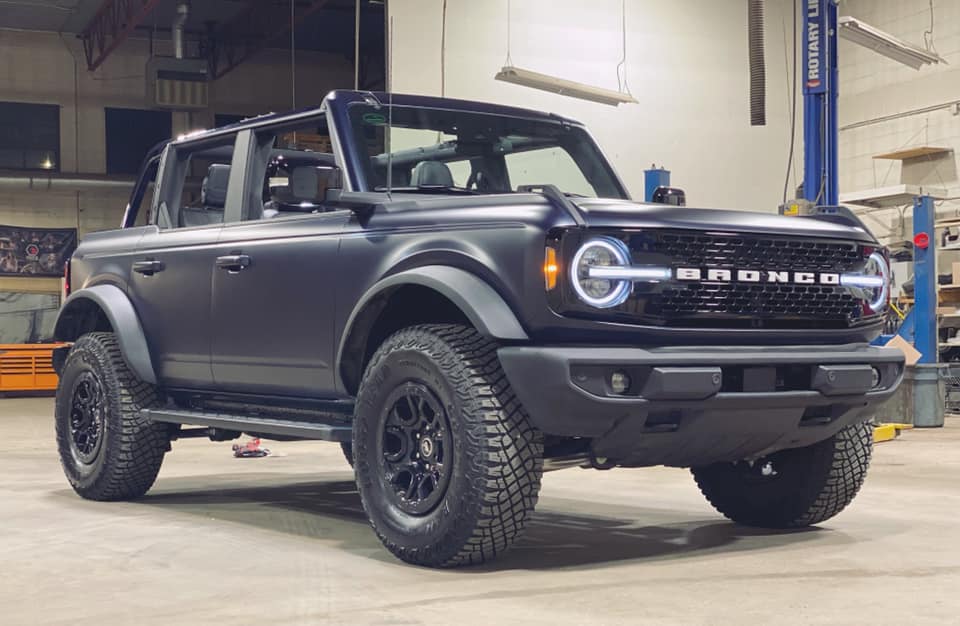 XPEL Stealth Satin Antimatter Blue Bronco | Bronco6G - 2021+ Ford ...