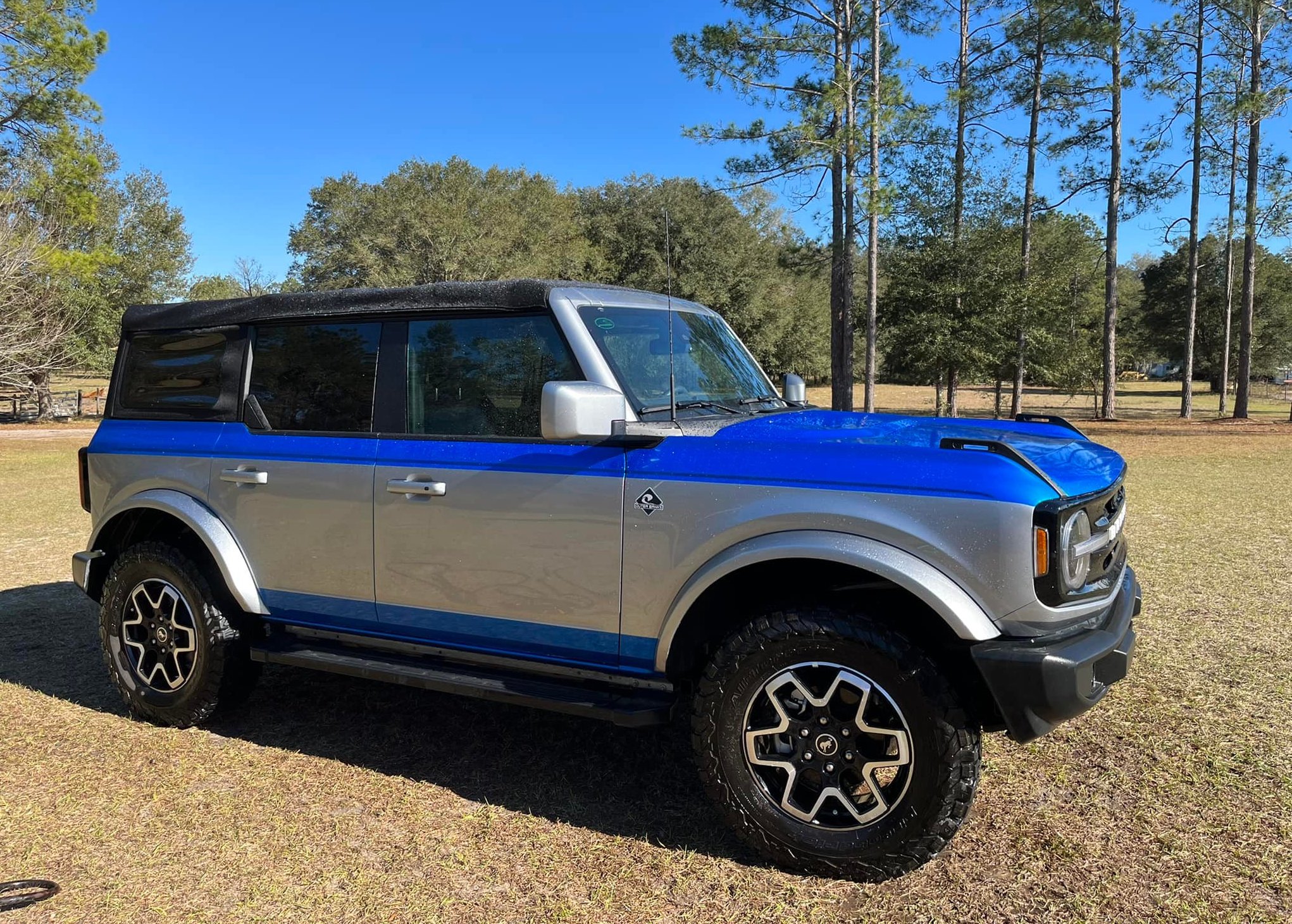 Outer Banks Retro-Inspired Vinyl Wrap | Bronco6G - 2021+ Ford Bronco ...