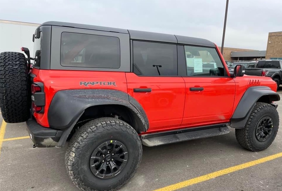 Code Orange Bronco Raptor Spotted With Vinyl Graphic Option | Bronco6G ...