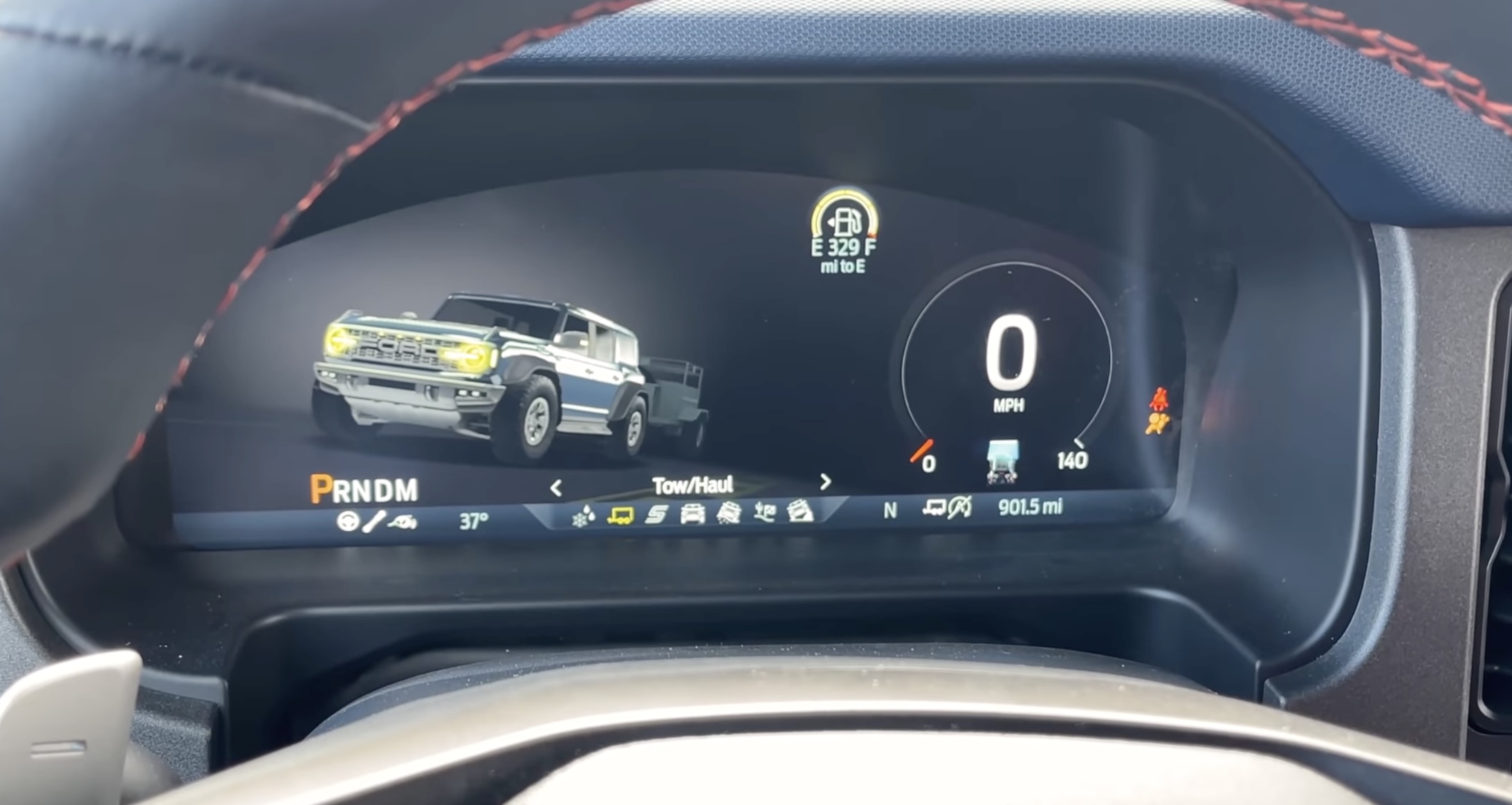 Video: Bronco Raptor 12" digital gauge cluster demo at the 15:35 min ...